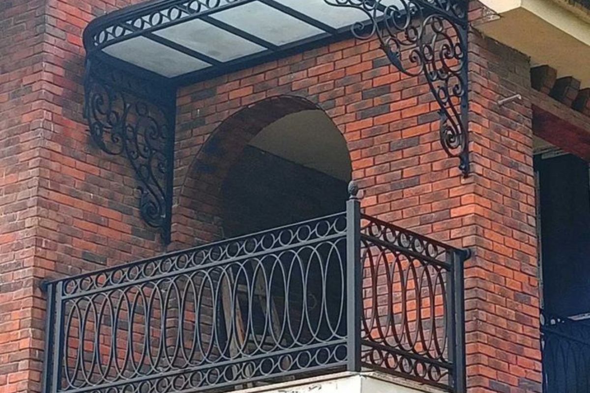 Balustrade din Fier Forjat sau Tabla Decupată